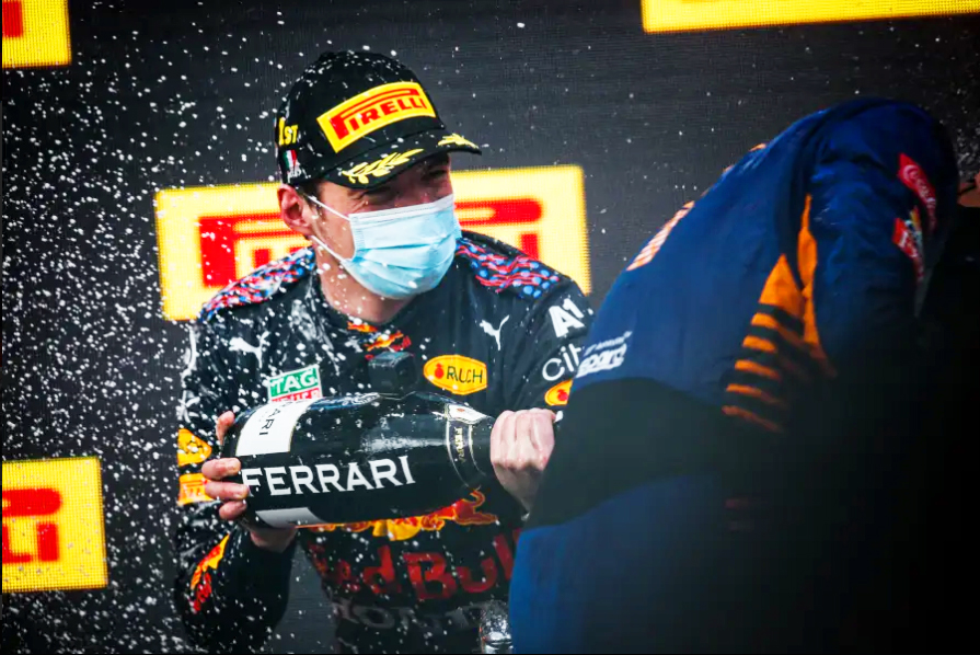 Honda, Verstappen logra su primera victoria en F1 de 2021 - Autos y ...